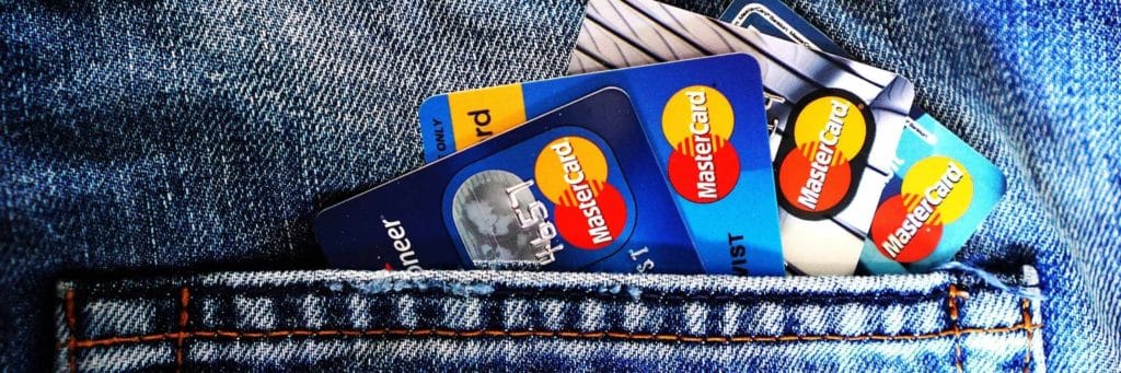 Tarjetas revolving: qué son y cómo funcionan - Dineo